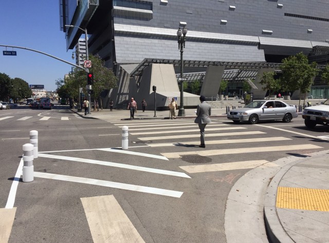 Eyes on the Street: New Painted Curb Extension Across from L.A. City ...