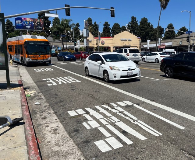 Eyes on the Street: New La Brea Bus Lanes are Open - Streetsblog Los ...