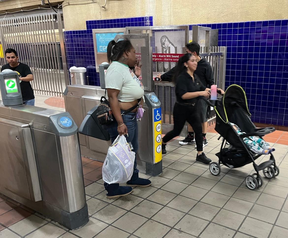 Eyes on the Station: Metro Fortified Turnstiles at MacArthur Park ...