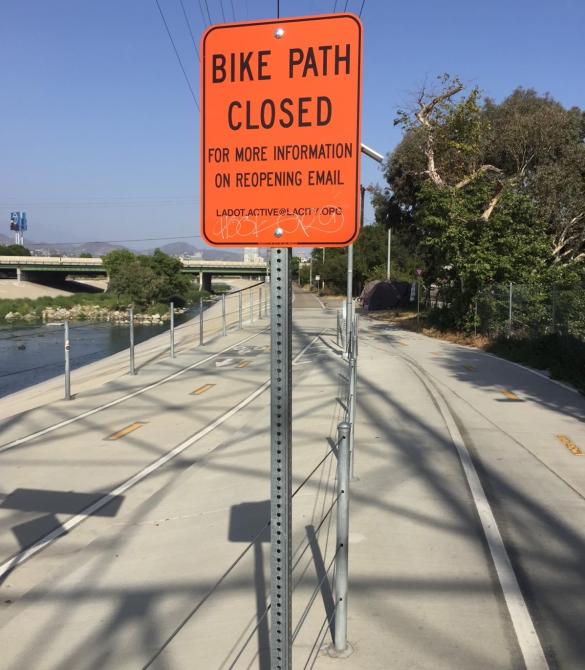 L.A. City Repairing L.A. River Bike Path along Griffith Park ...