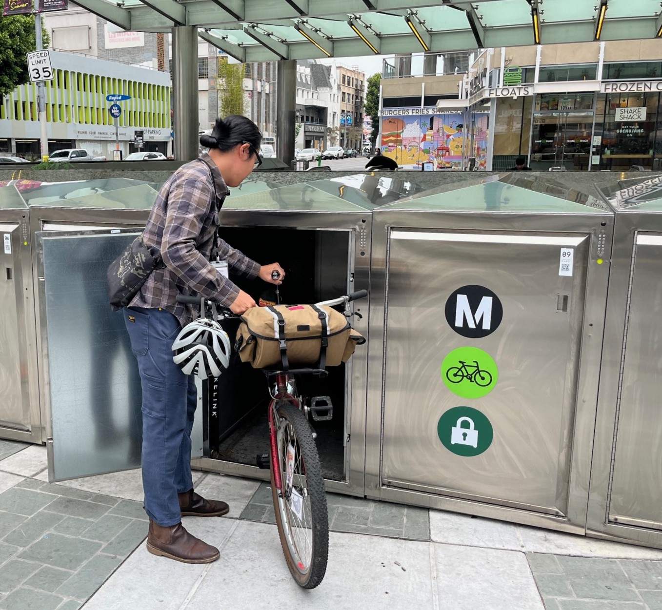 Metro Debuts New Smart Bike Lockers at Nine Stations - Streetsblog Los ...