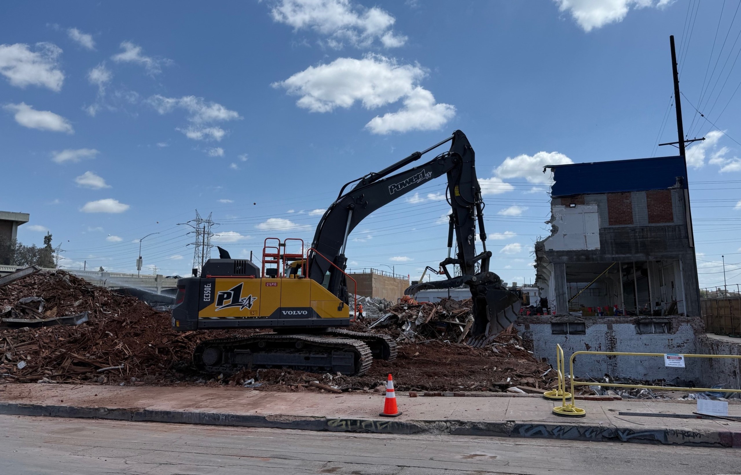 Eyes on the Street: Metro Demolition Makes Way for Union Station Run ...